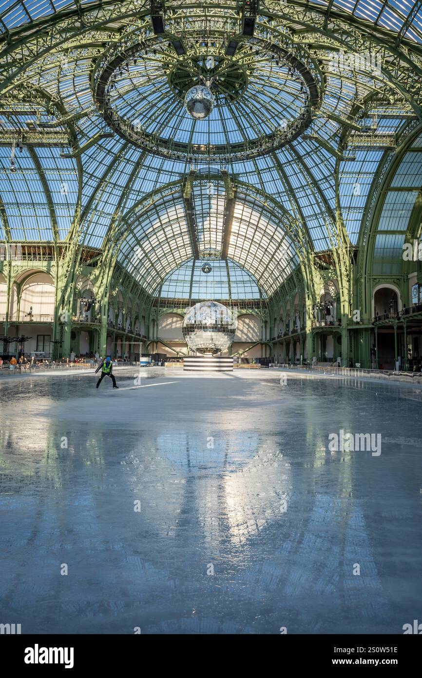 Paris,France - 12 26 2024: Le Grand Palais des Glaces: View of view of ...