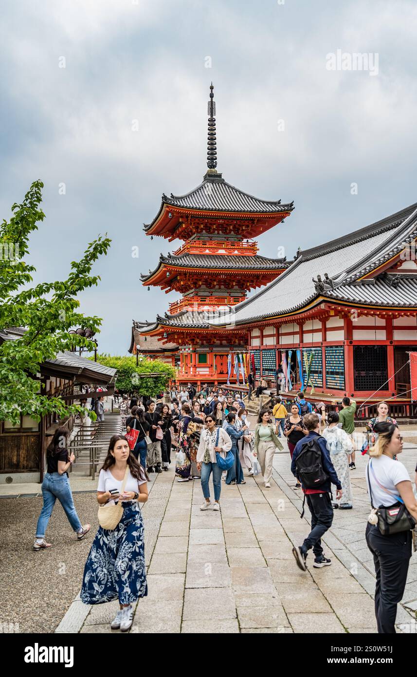 Kyoto, Japan - 05.07.2024: Crowd of tourists at Kiyomizu-dera temple ...
