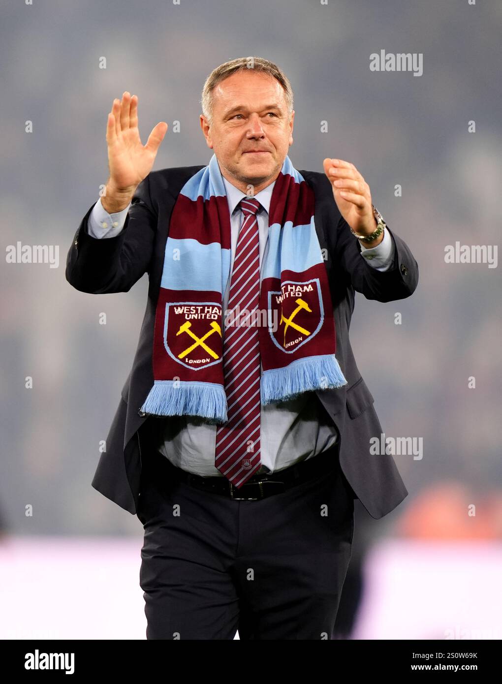 Former West Ham United goalkeeper Ludek Miklosko, on the pitch before ...