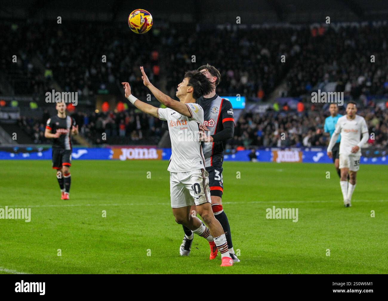 Swansea.com Stadium, Swansea, UK. 29th Dec, 2024. EFL Championship ...