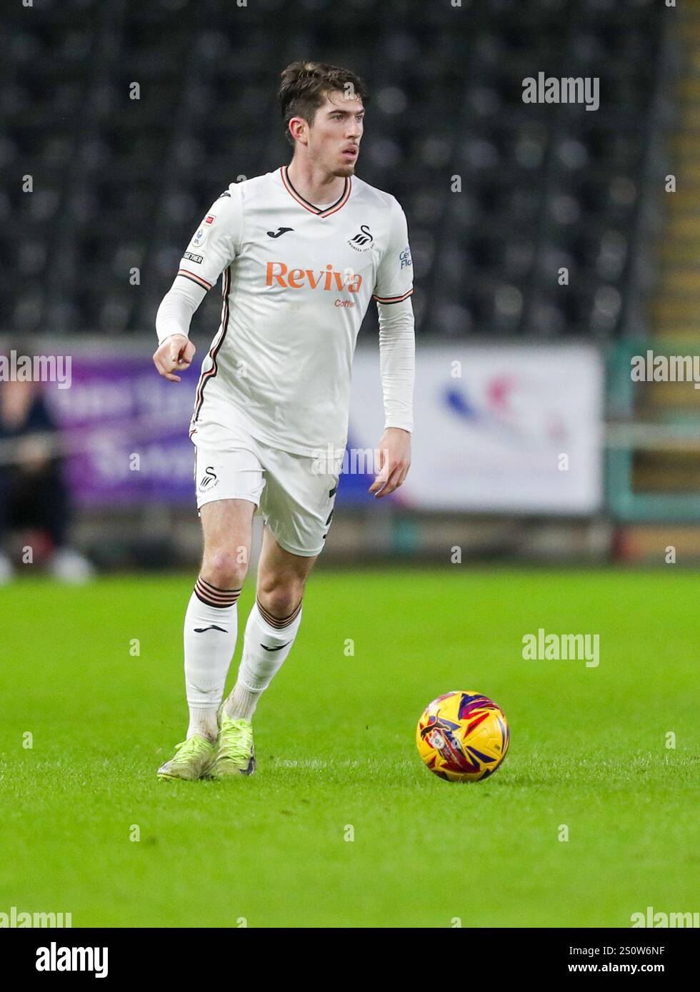 Swansea.com Stadium, Swansea, UK. 29th Dec, 2024. EFL Championship ...