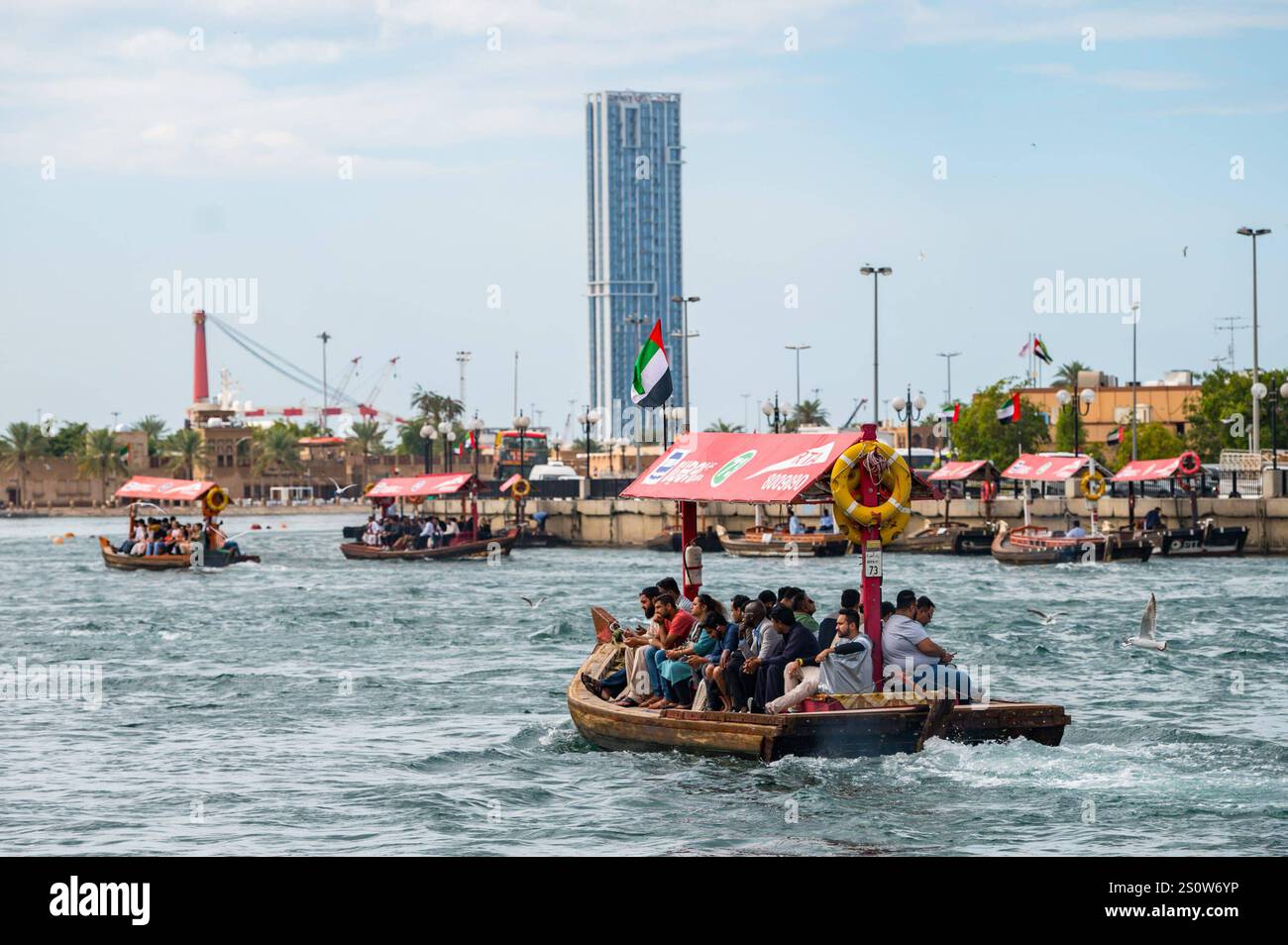 Old Dubai mit Dubai Creek *** Old Dubai with Dubai Creek Stock Photo ...