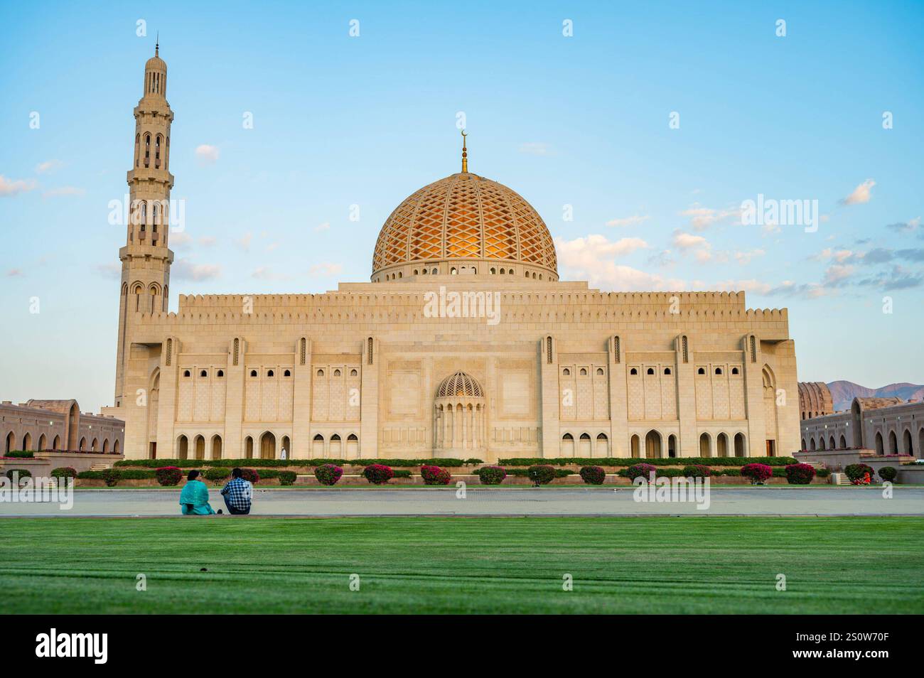 Große Sultan-Qabus-Moschee *** Great Sultan Qabus Mosque Stock Photo ...