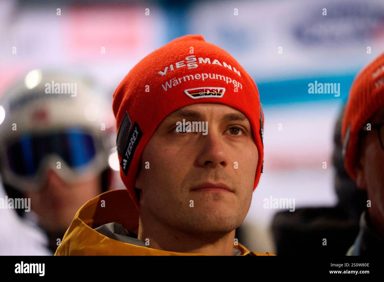 Oberstdorf, Deutschland. 29th Dec, 2024. Die Leere und Enttäsuchung des ...