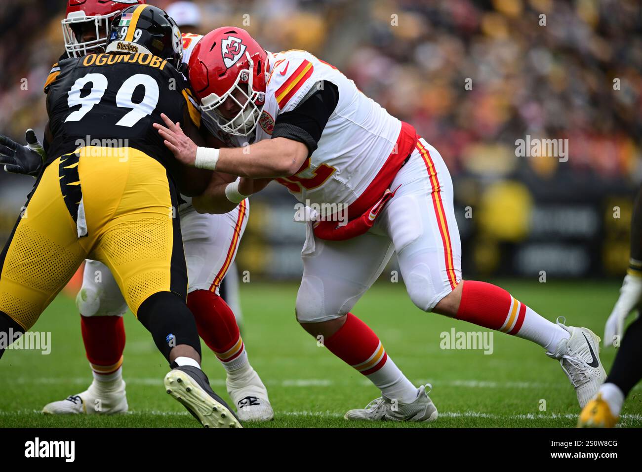 Kansas City Chiefs center Creed Humphrey blocks during the first half ...