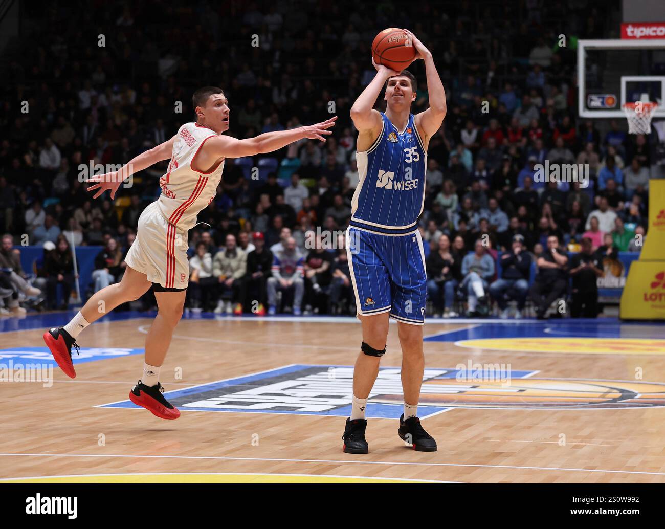 29.12.2024, xdcx, Basketball easyCredit BBL, Fraport Skyliners - FC ...