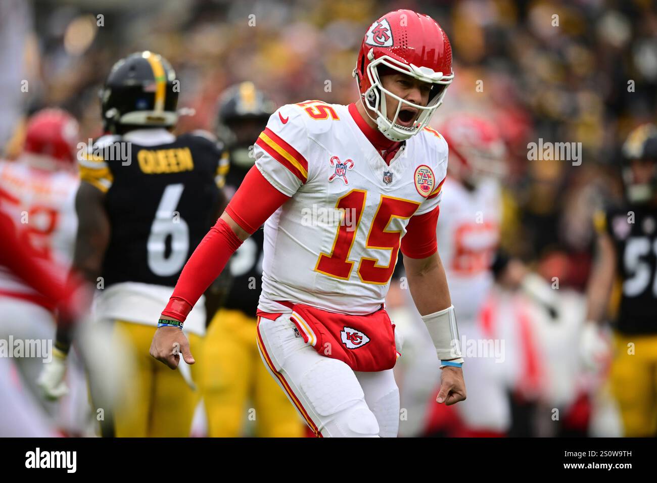Kansas City Chiefs quarterback Patrick Mahomes celebrates after ...