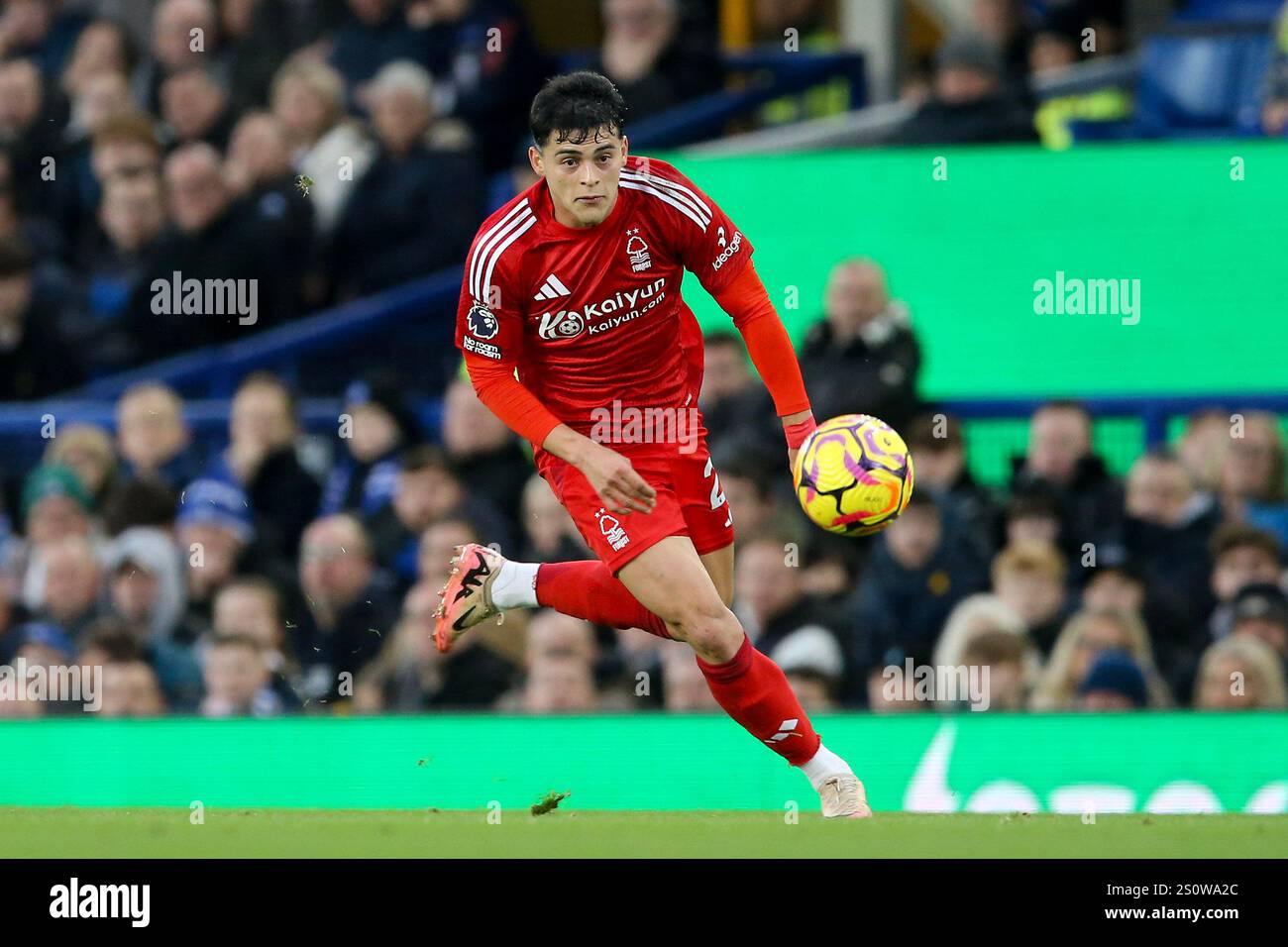 Ramón sosa nottingham forest 2025 hi-res stock photography and images ...