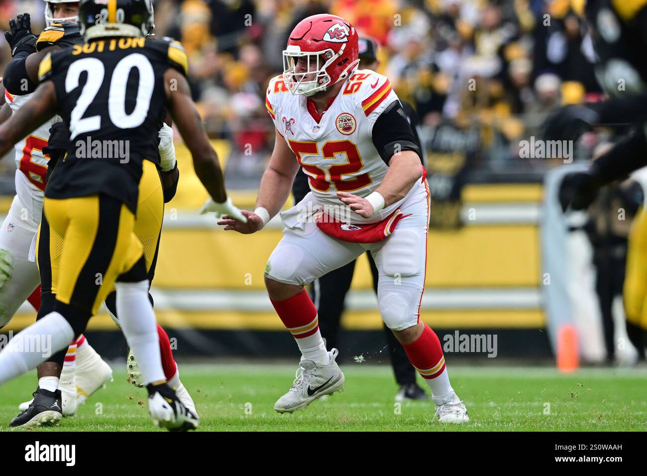 Kansas City Chiefs center Creed Humphrey looks to block during the ...