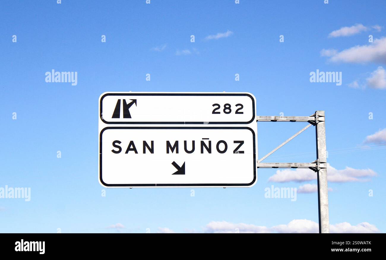 Wegweiser/Vorwegweiser/Richtungsweiser/ Autobahnschild Richtung ...