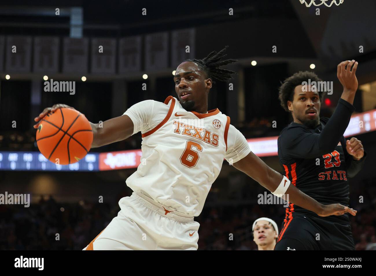 AUSTIN, TX - DECEMBER 29: Texas Longhorns forward Arthur Kaluma (6 ...
