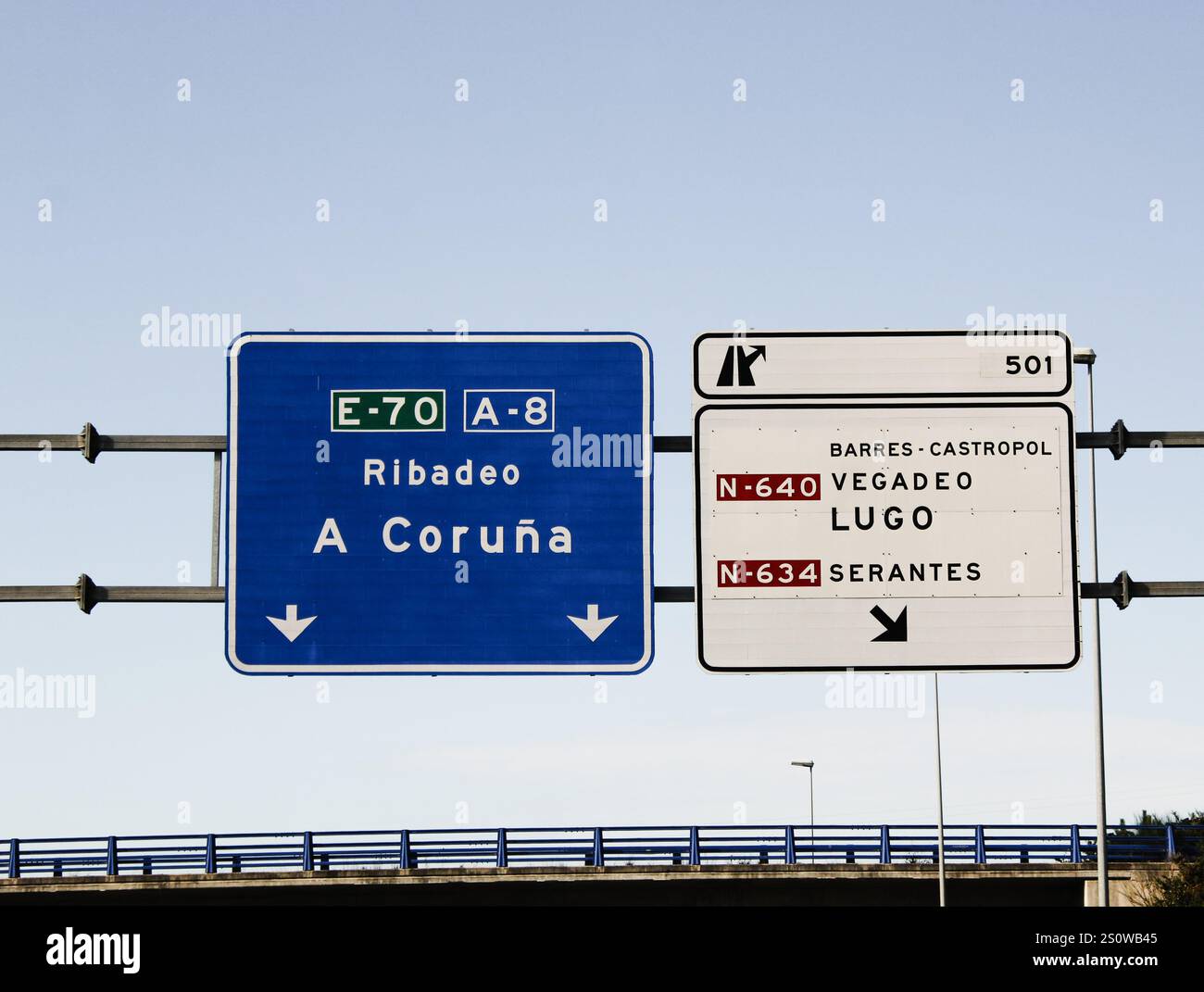 Barres castropol hi-res stock photography and images - Alamy