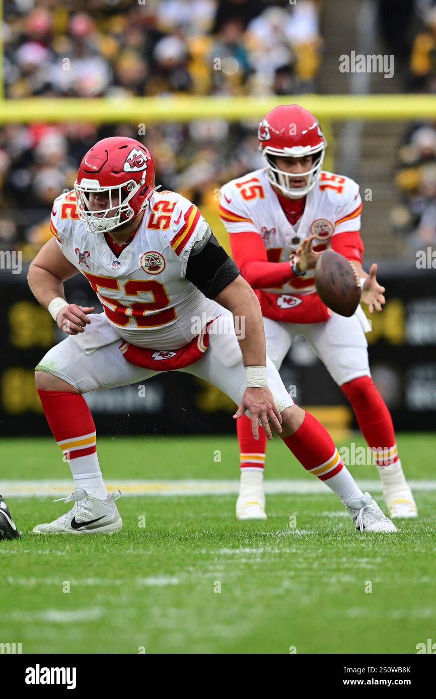 Kansas City Chiefs center Creed Humphrey looks to block during the ...