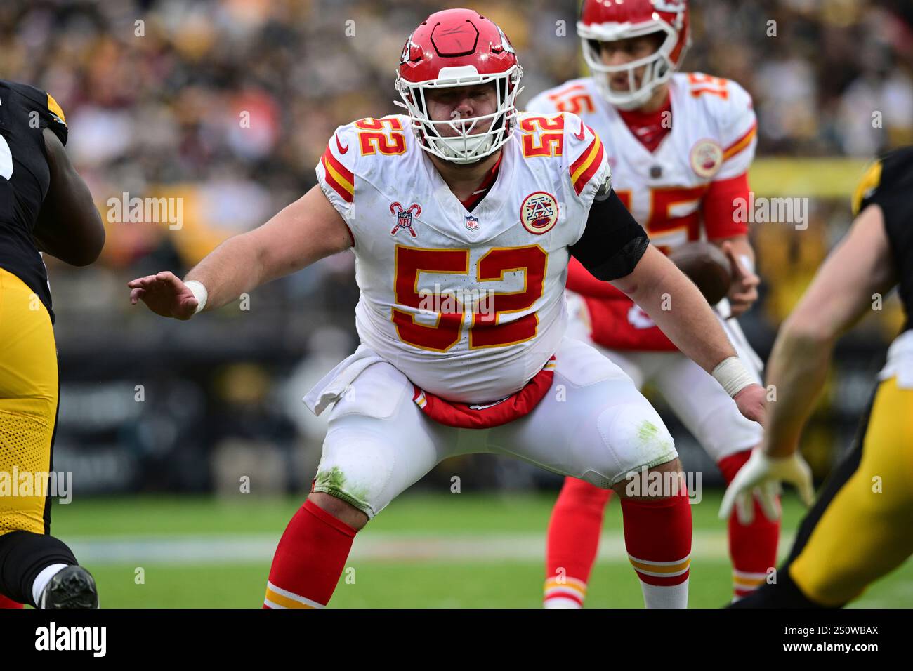 Kansas City Chiefs center Creed Humphrey looks to block during the ...