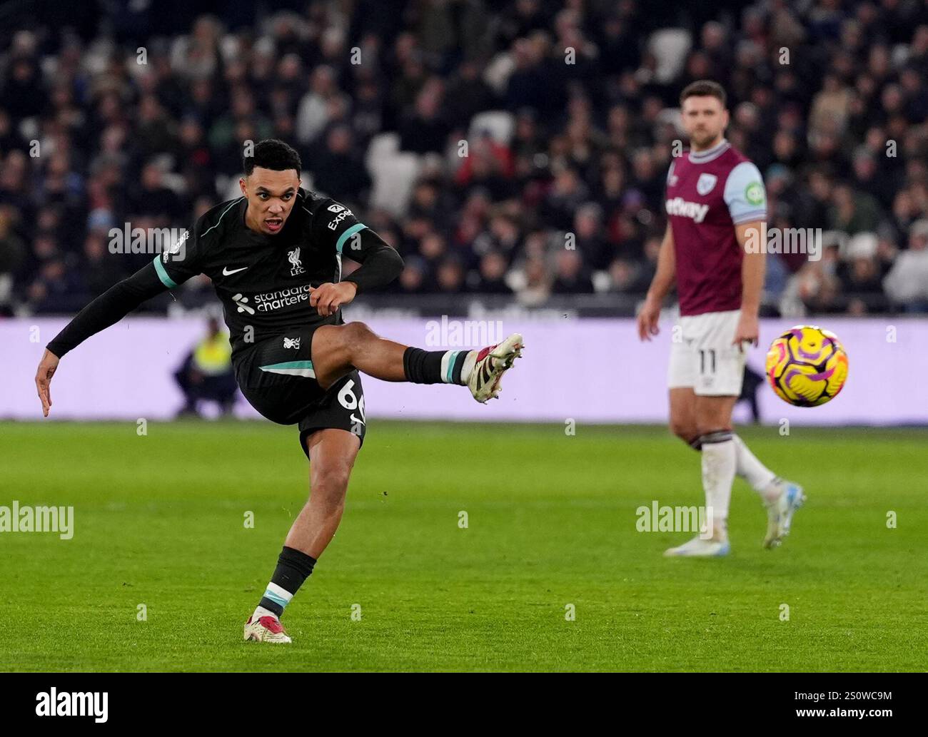 West ham liverpool 2024 december hi-res stock photography and images ...