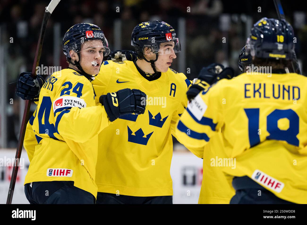 241229 Tom Willander of Sweden celebrates with David Edstrom and Victor ...