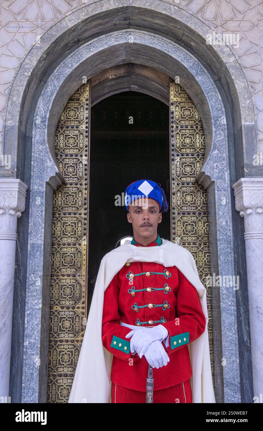 MOROCCO. RABAT. ROYAL GUARD OF THE MOHAMMED V MAUSOLEUM, A ROYAL ...