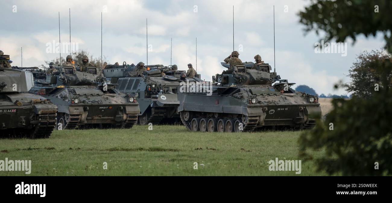 a squadron of British army FV4034 Challenger 2 ii main battle tanks and ...