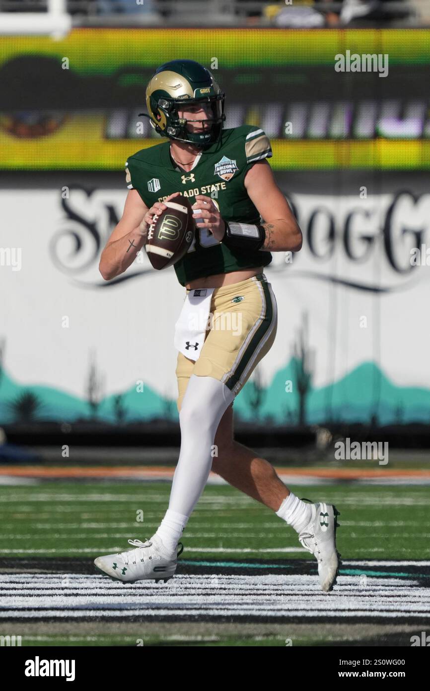 Colorado State quarterback Brayden Fowler-Nicolosi (16) in the second ...