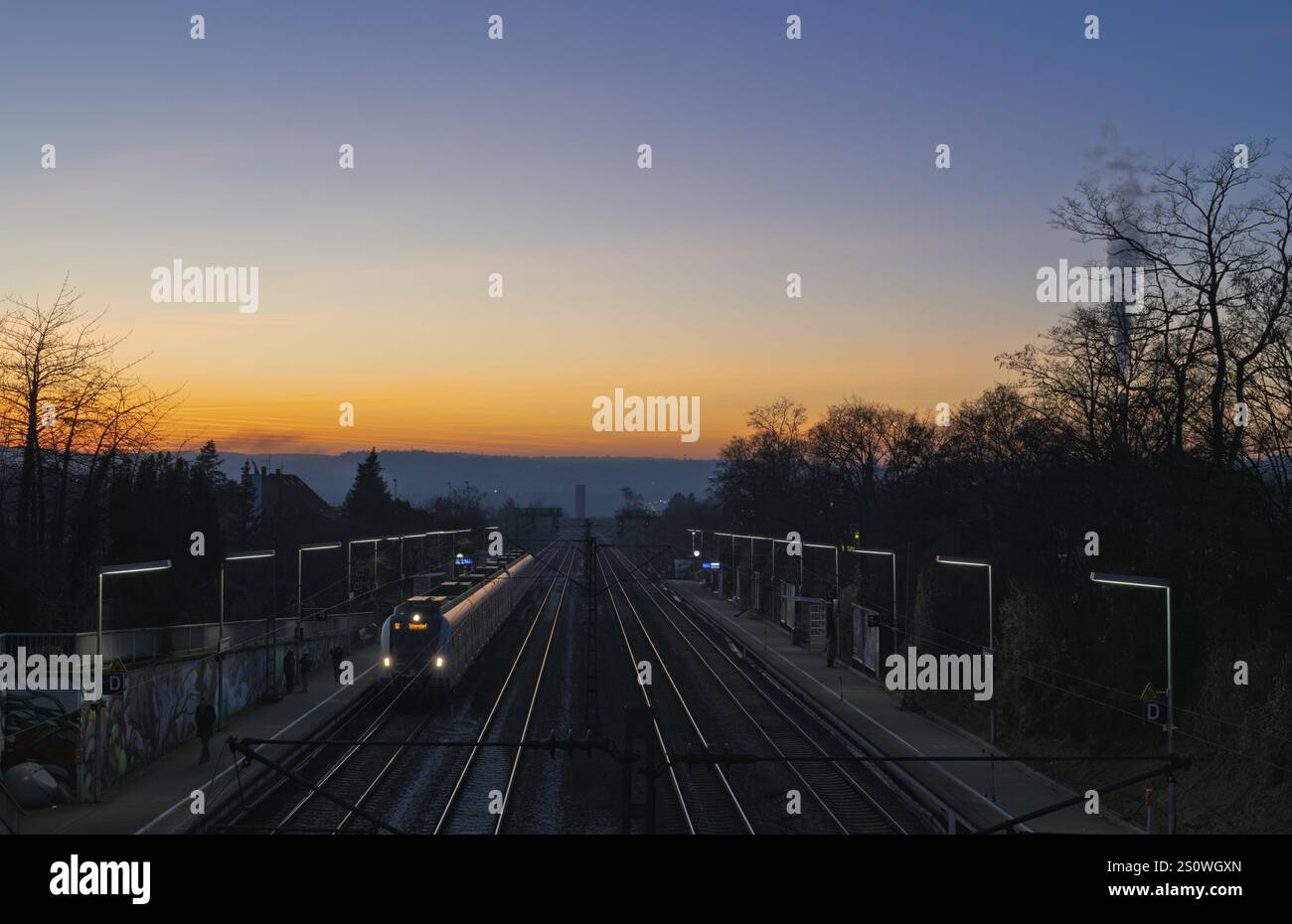 S-Bahn, public transport, train, stops at stop, station, platform ...