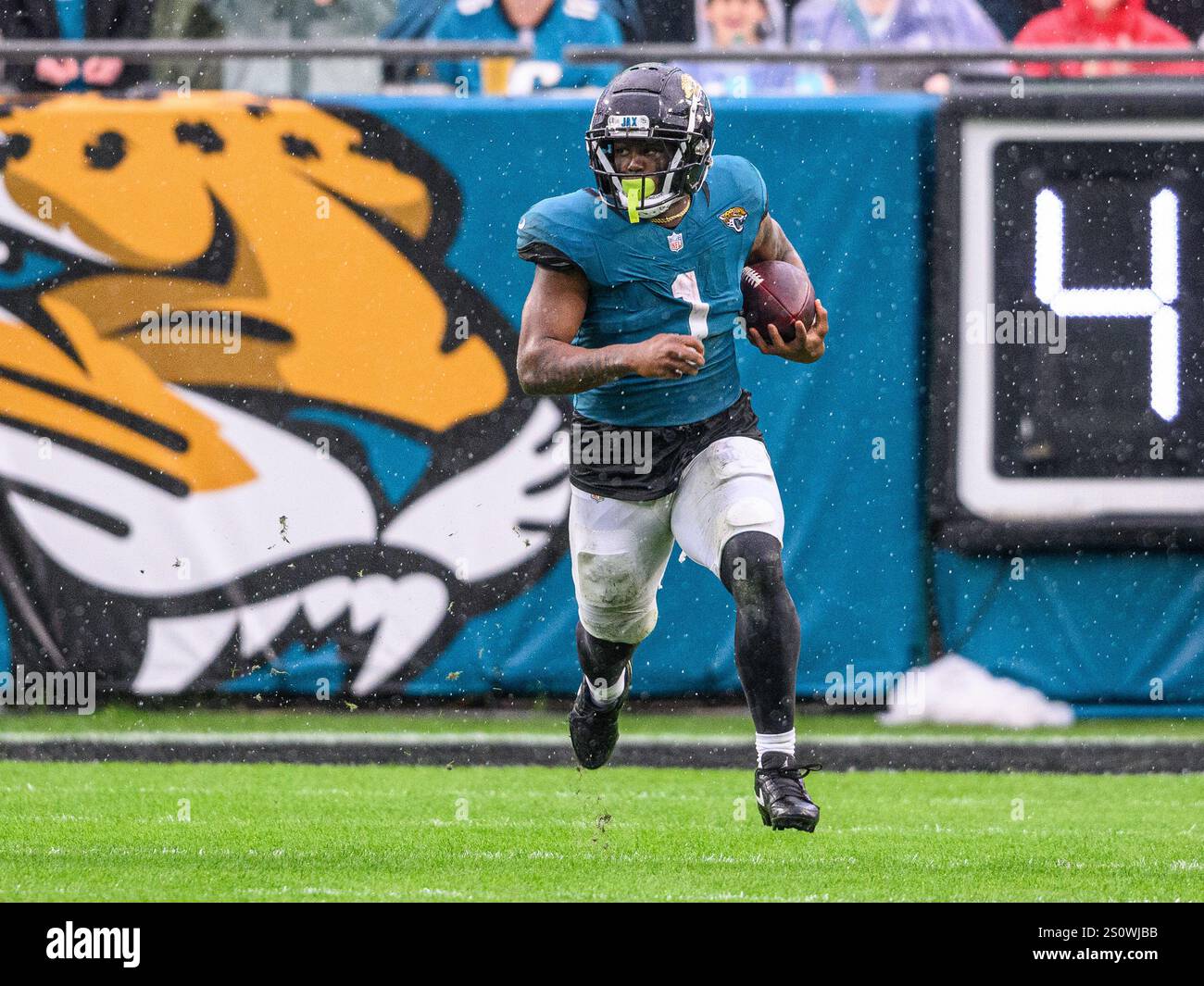 Titans jaguars 2024 hi-res stock photography and images - Alamy