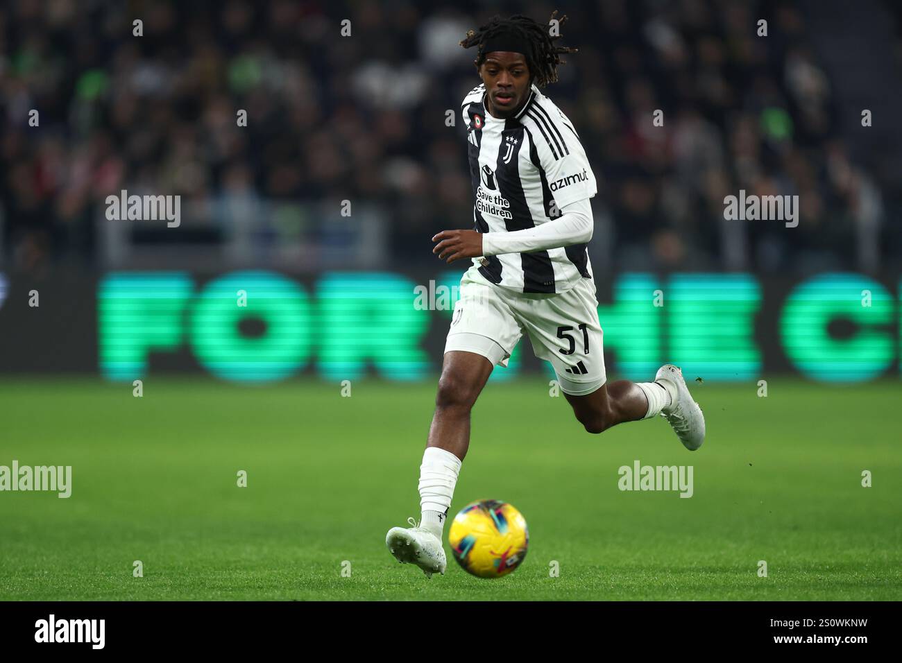 Torino, Italy. 29th Dec, 2024. Samuel Mbangula of Juventus Fc in action ...