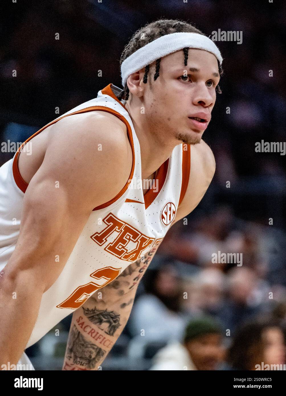 Austin, USA. 29th Dec, 2024. Dec 29, 2024. Chendall Weaver (2) of the ...