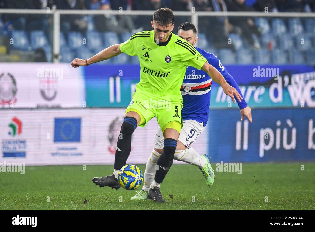 Genoa, Italy. 29th Dec, 2024. Simone Canestrelli (Pisa) hampered by ...