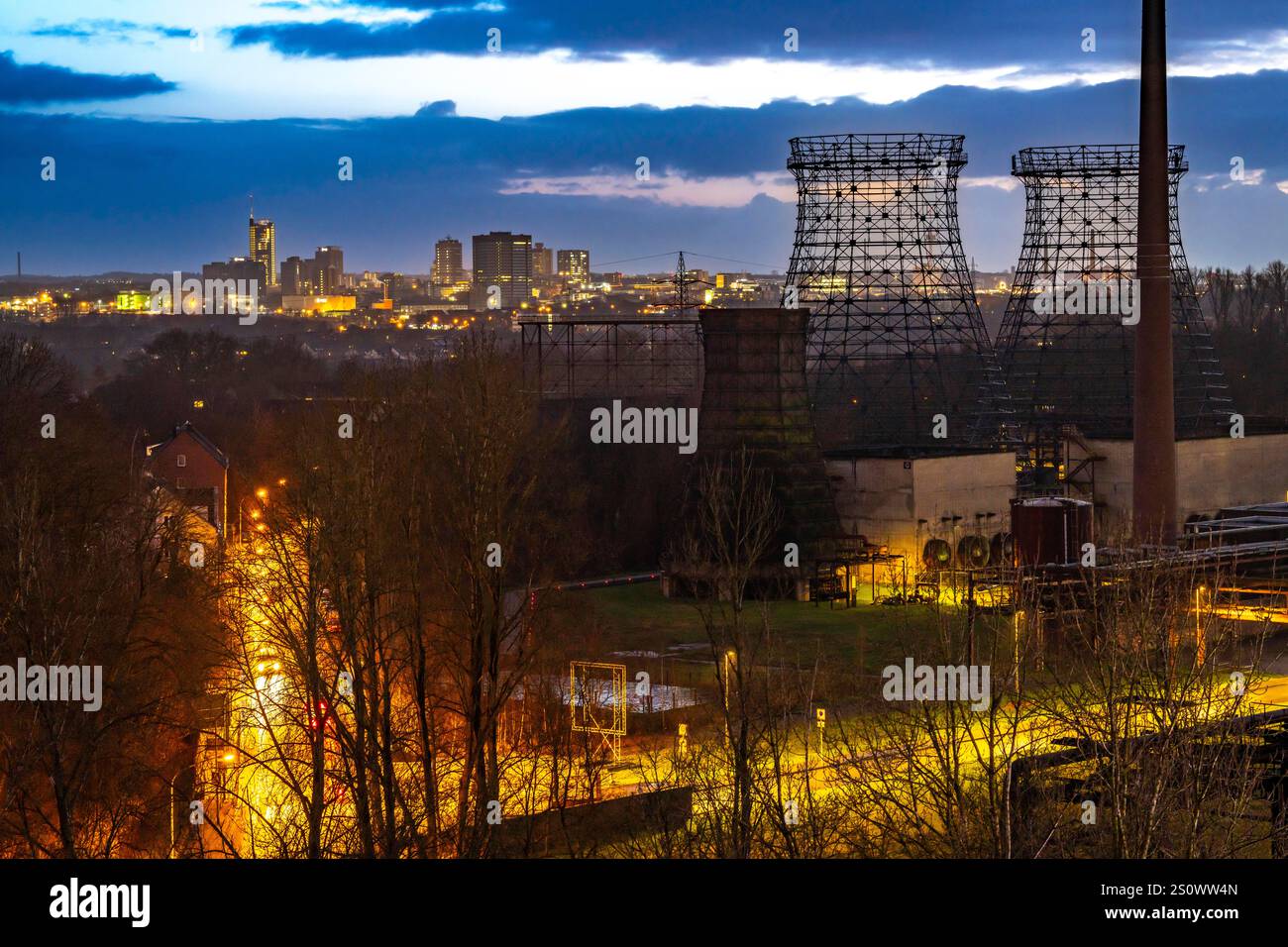 Skyline of Essen city centre, view from the north, Ahrendahls Wiese street in Essen-Stoppenberg ...