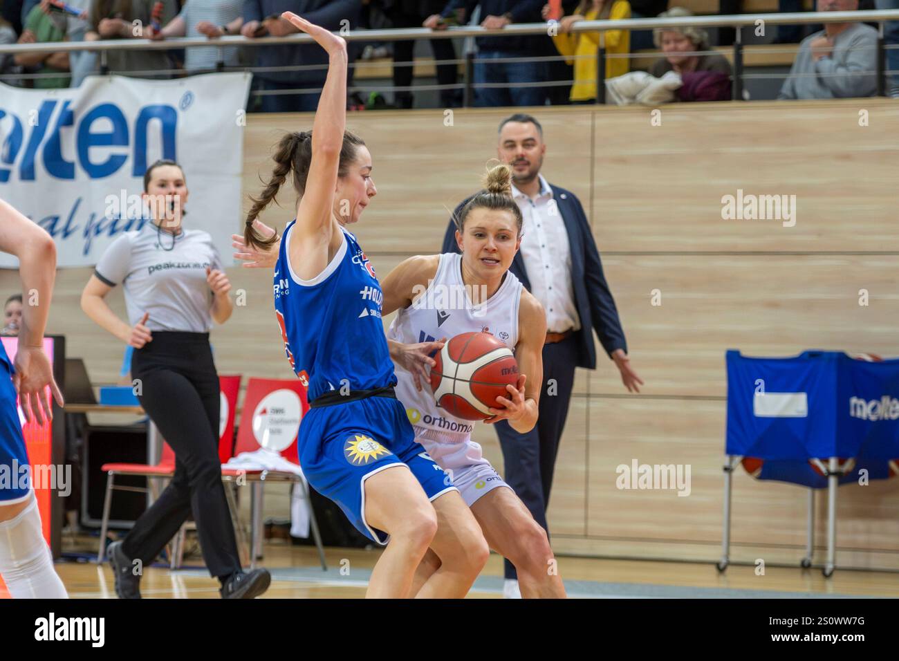 Halle, Deutschland. 29th Dec, 2024. Halle, Deutschland 29. Dezember ...