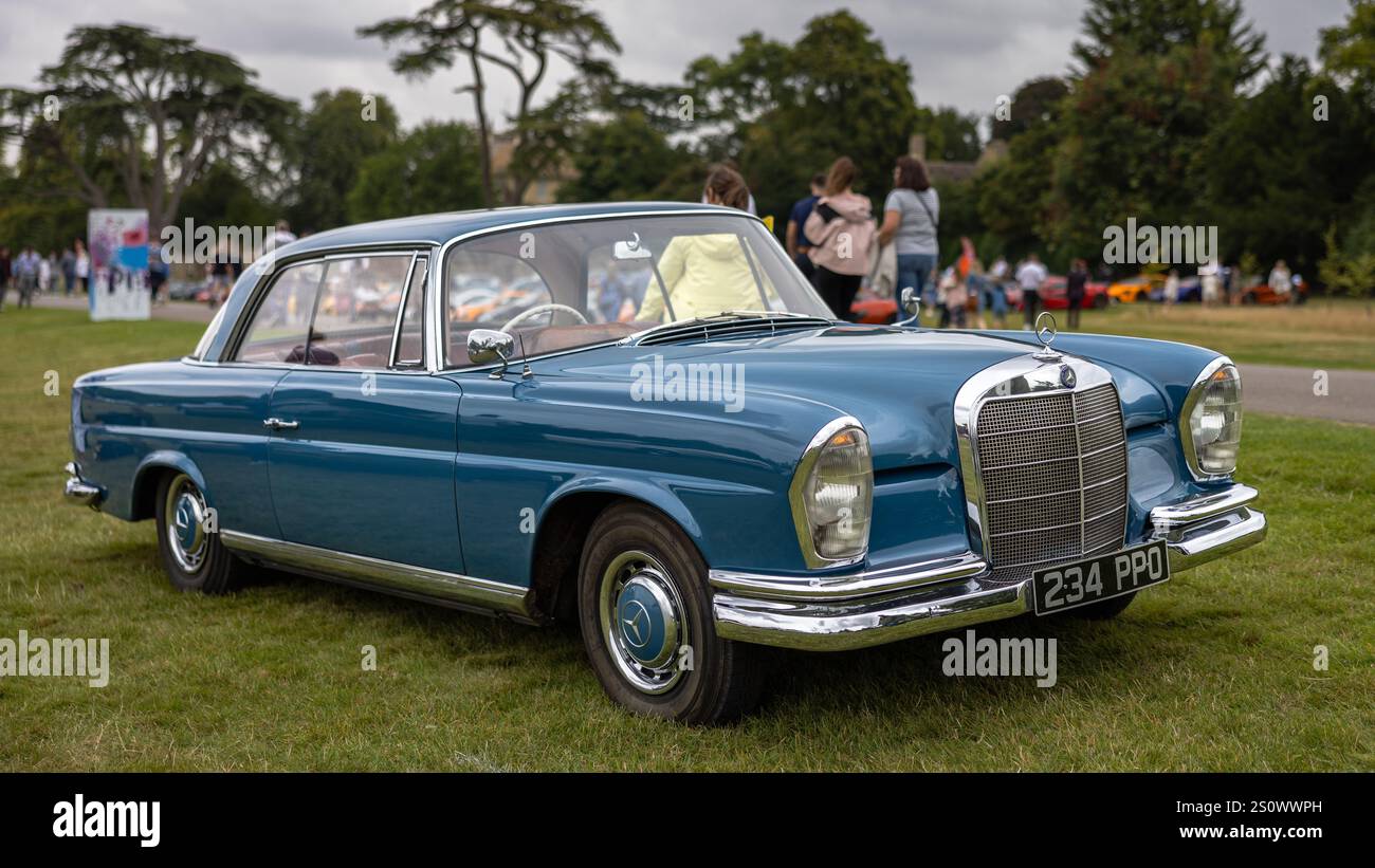 1963 Mercedes-Benz 200, on display at the 2024 Salon Privé Concours d ...