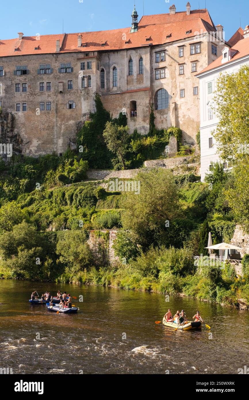 Cesky Krumlov, Tourists Rafting on the Vltava River, Passing Terraces ...