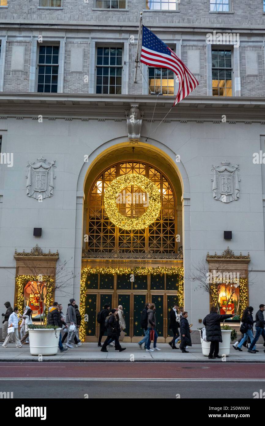 The Amazon headquarters is located at 424 fifth Avenue in the landmark ...