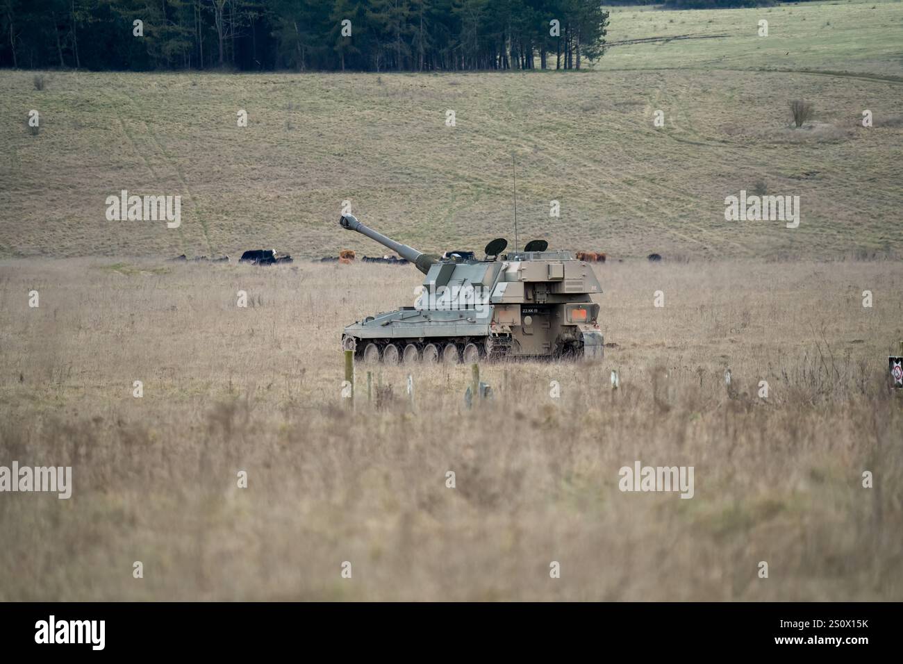 a British army AS90 (AS-90 Braveheart Gun Equipment 155mm L131) armoured self-propelled howitzer ...