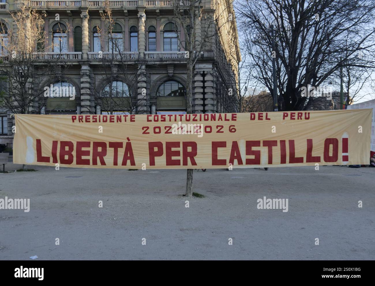 Slogans picket hi-res stock photography and images - Alamy