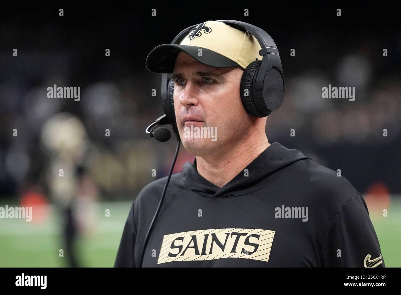 New Orleans Saints interim head coach Darren Rizzi watches from the ...