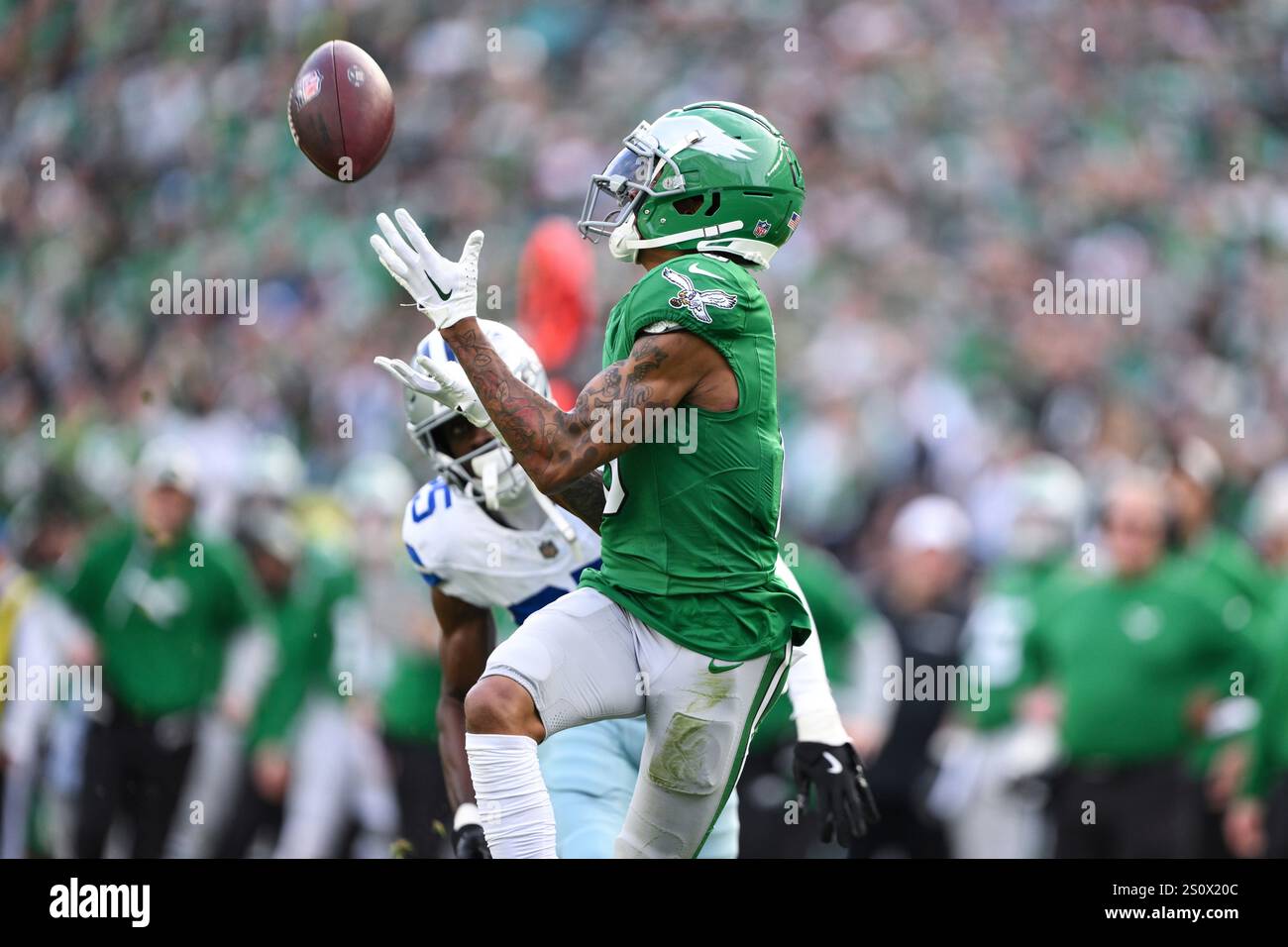 Philadelphia Eagles wide receiver DeVonta Smith catches the ball ...
