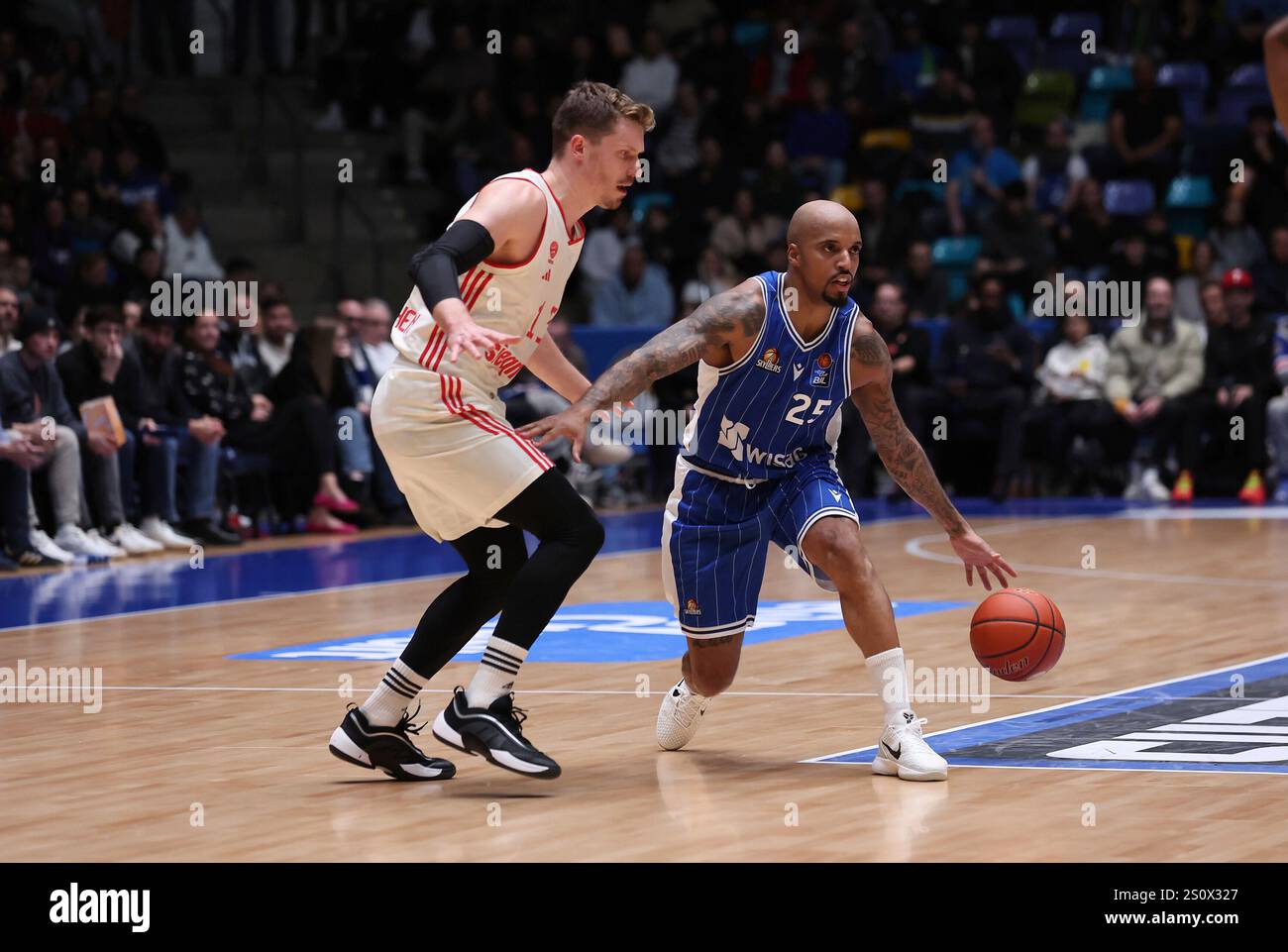 Frankfurt Am Main, Deutschland. 29th Dec, 2024. 29.12.2024, xdcx ...