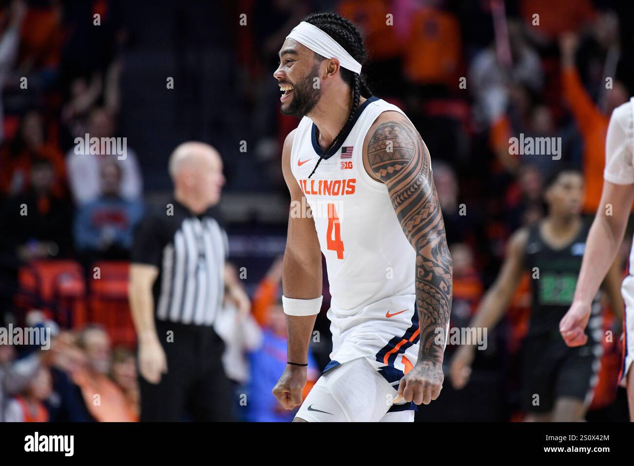 CHAMPAIGN, IL - DECEMBER 29: Illinois Fighting Illini Guard Kylan ...