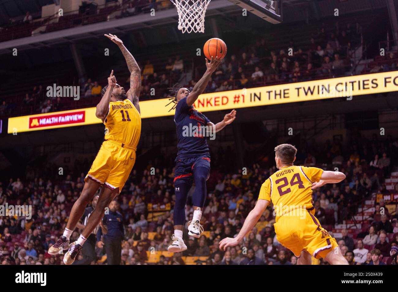 Minneapolis, Minnesota, USA. 29th Dec, 2024. Morgan State University ...