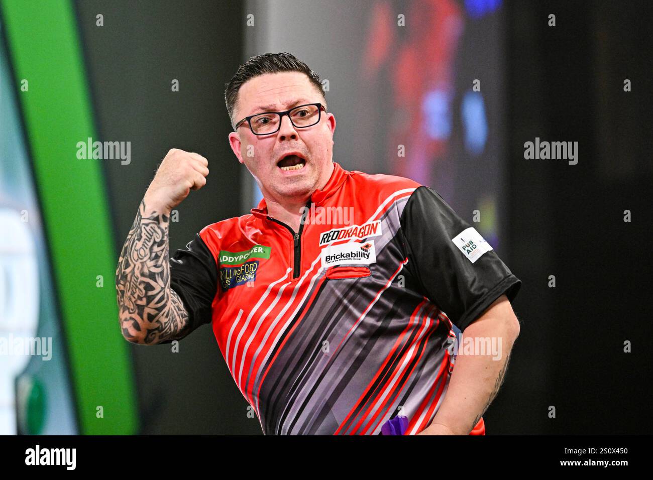 Alexandra Palace, London, UK. 29th Dec, 2024. 2024/25 PDC Paddy Power ...