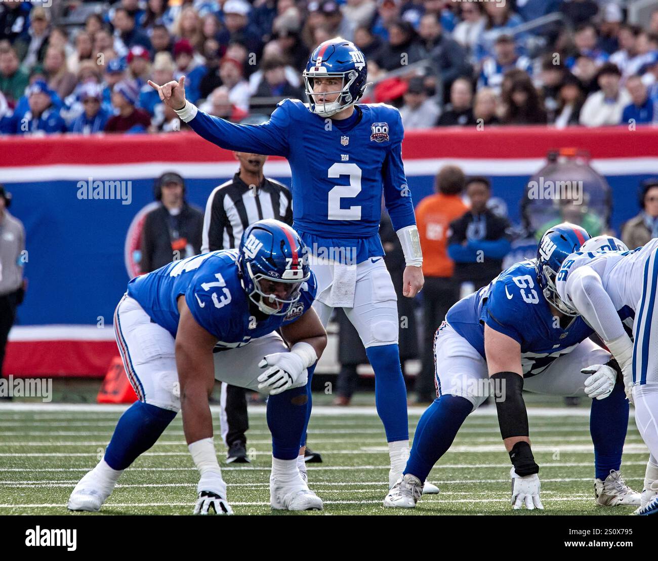 New York Giants quarterback Drew Lock (2) calling signals against the ...