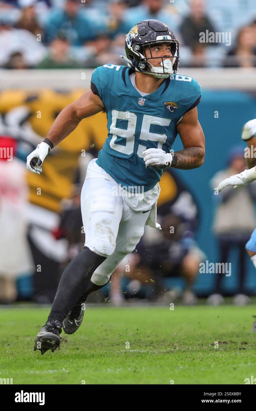 Jacksonville Jaguars tight end Brenton Strange (85) runs a route ...