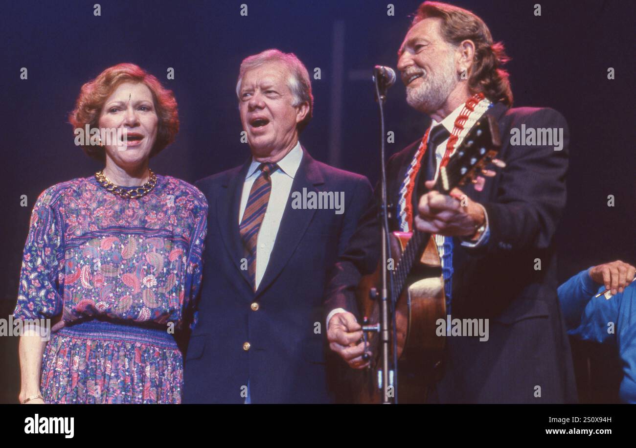 Austin Texas USA, 1993: Former U.S. President JIMMY CARTER (center) and ...