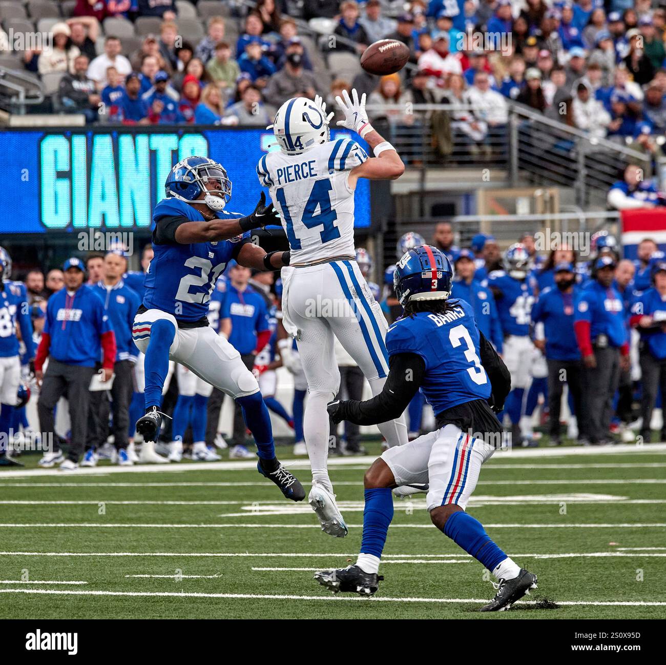 Indianapolis Colts wide receiver Alec Pierce (14) catches a pass in ...