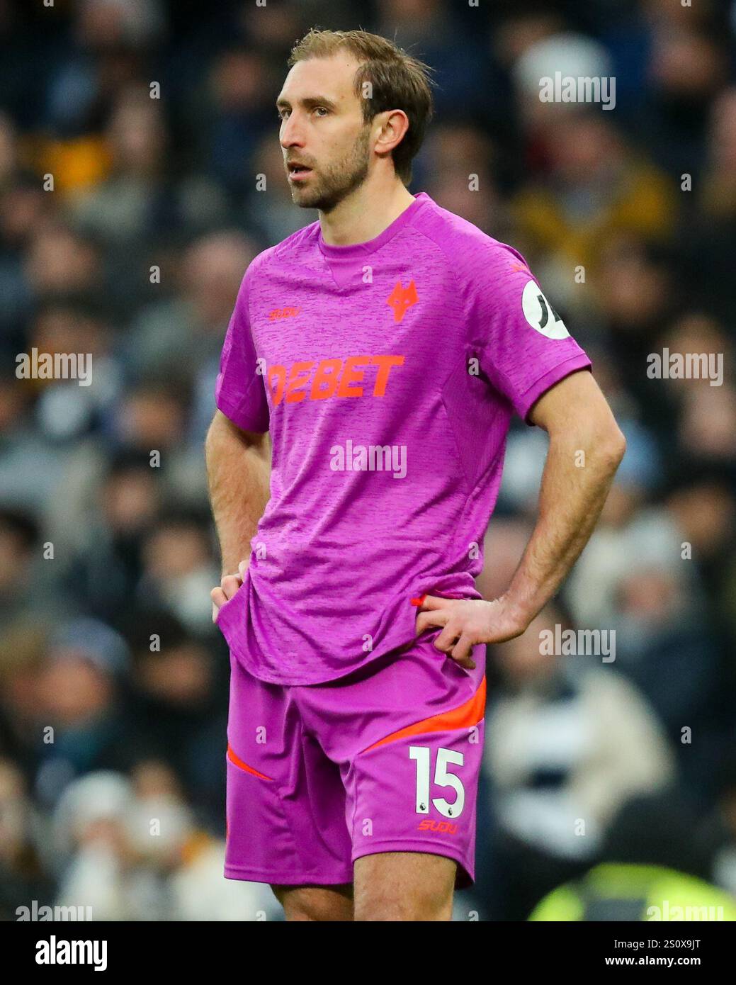 London, UK. 29th Dec, 2024. Craig Dawson of Wolverhampton Wanderers ...