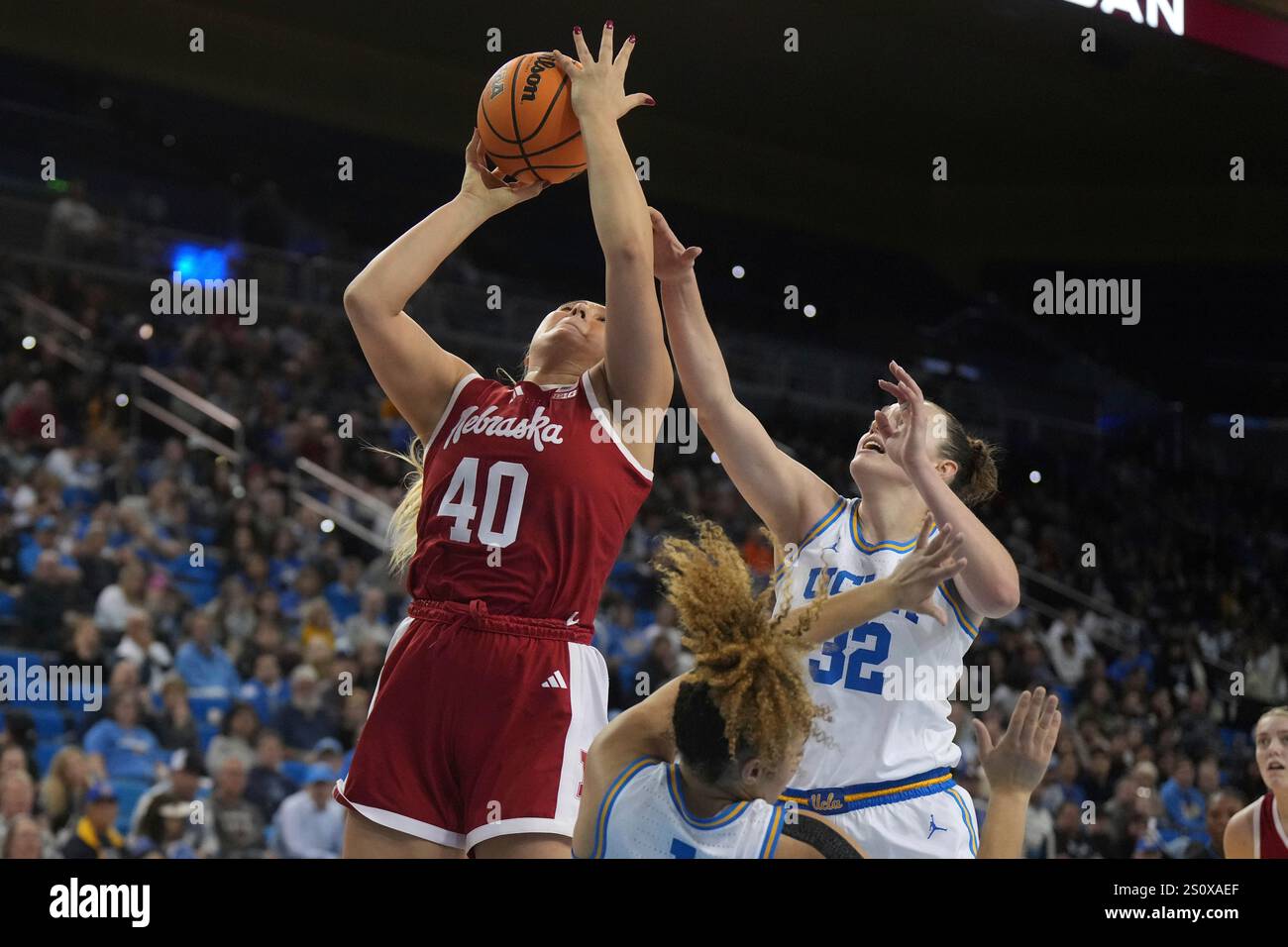 Nebraska Cornhuskers center Alexis Markowski (40) shoots the ball ...