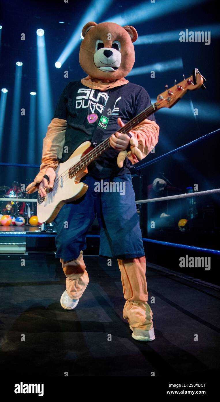 Lucha Britannia and Slay Duggee Xmas Slaycation at the indigo at The O2 ...