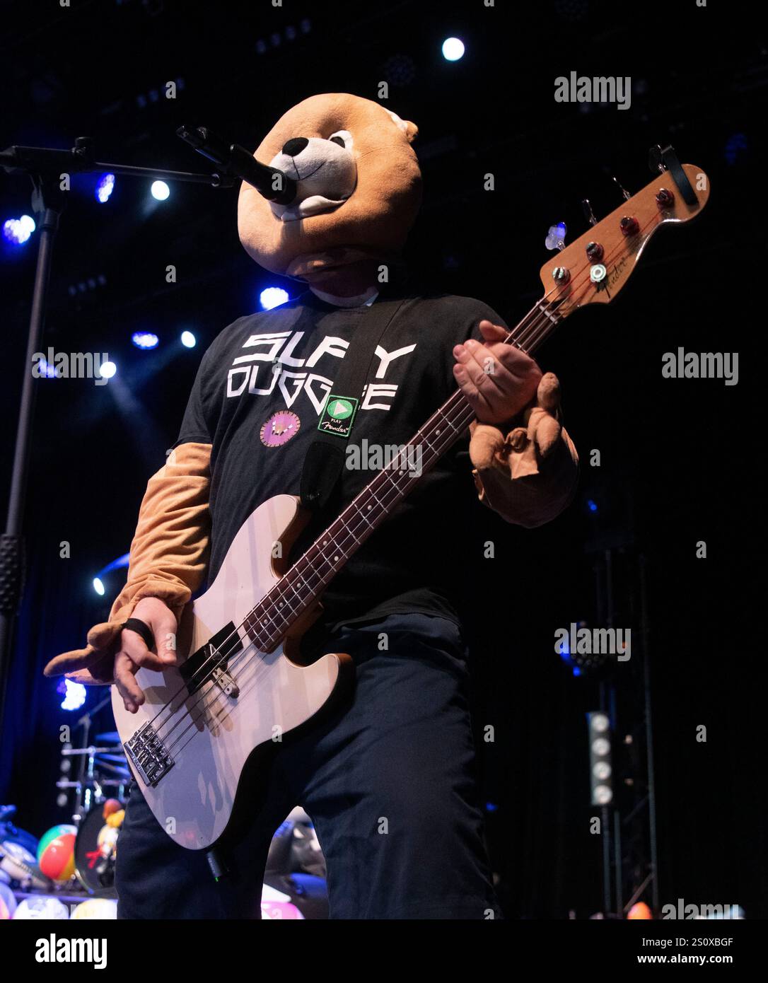 Lucha Britannia and Slay Duggee Xmas Slaycation at the indigo at The O2 ...