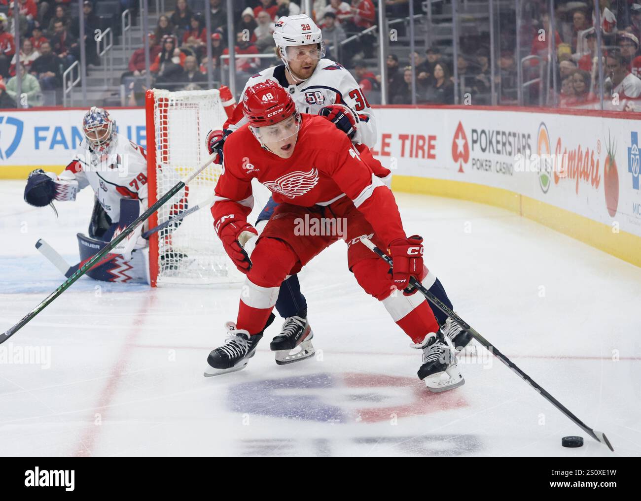 Washington Capitals defenseman Rasmus Sandin (38) chases Detroit Red ...